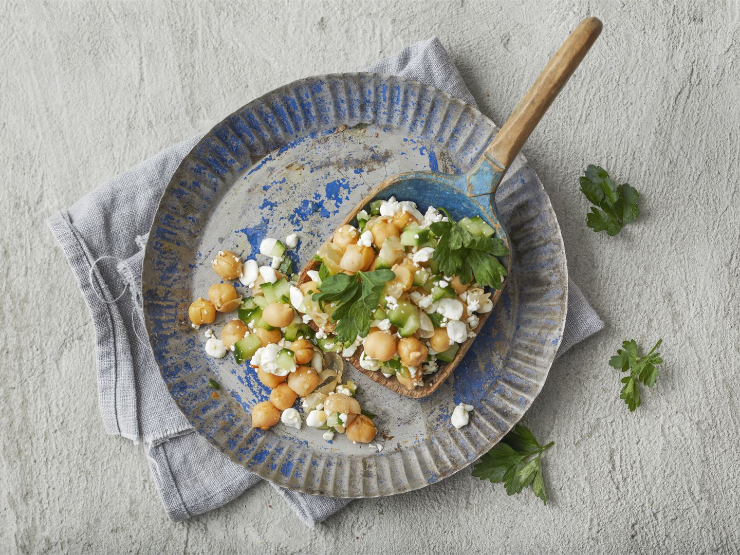 Monipuolinen raejuusto - Valio Aimo