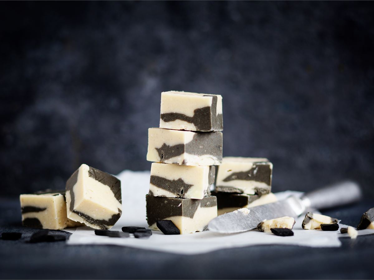 Lakritsi-vaniljafudge | Valio